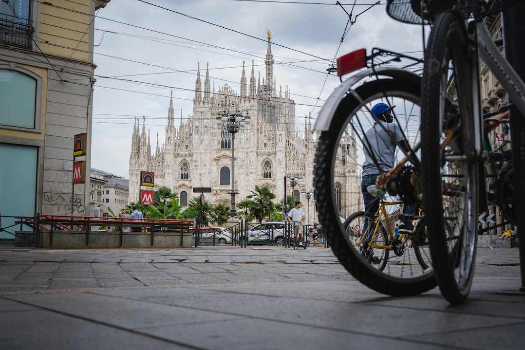 Milano è la città dove si cercano più case comode per spostarsi in bici ...